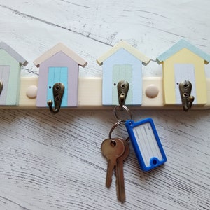 Beach Hut Key Ring Holder - Etsy UK