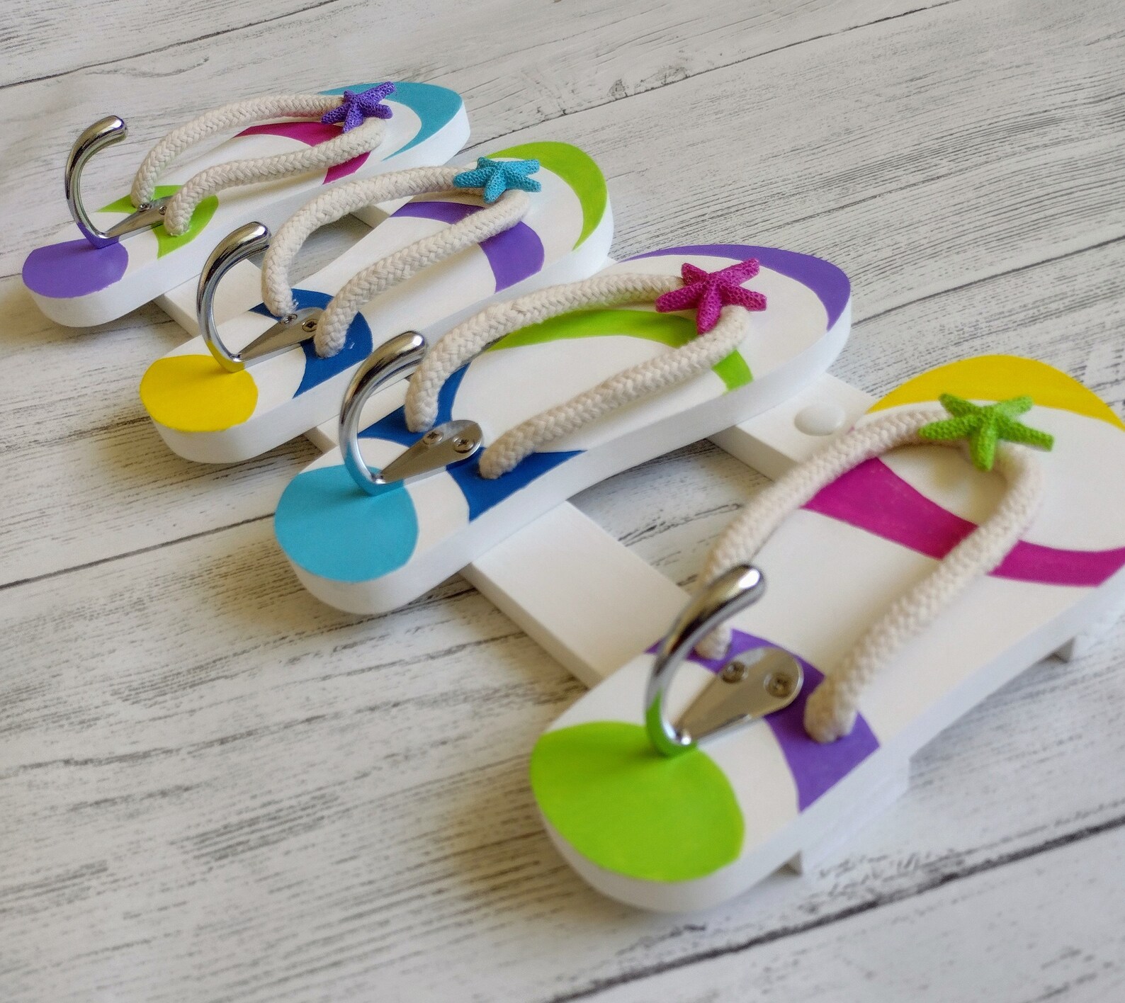 1960's Inspired Retro Design Flip Flops With Star Fish Towel / Coat ...