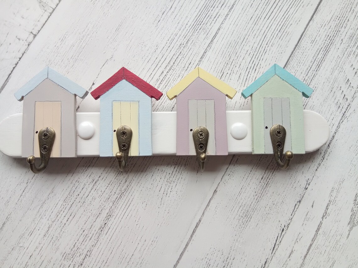 Beach Hut Key Ring Holder | Etsy