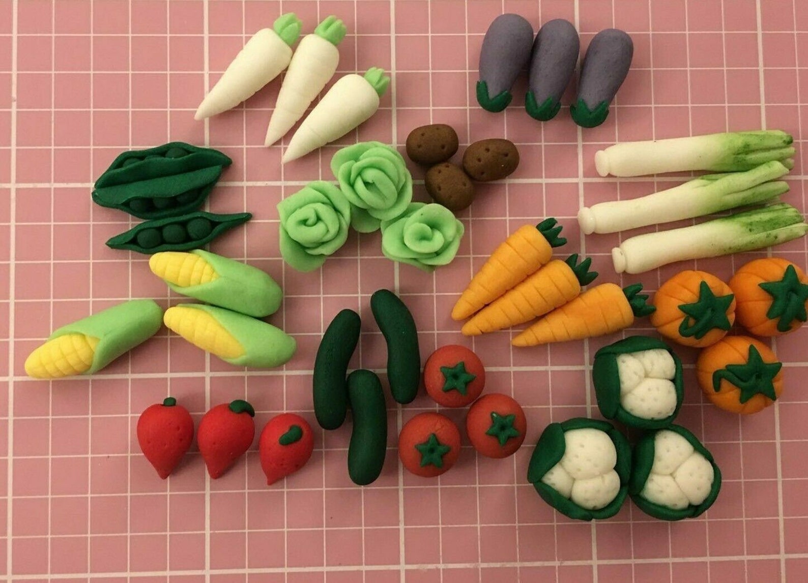 Edible Veggies Gardening Fondant Sugar Paste Decoration Cake - Etsy UK