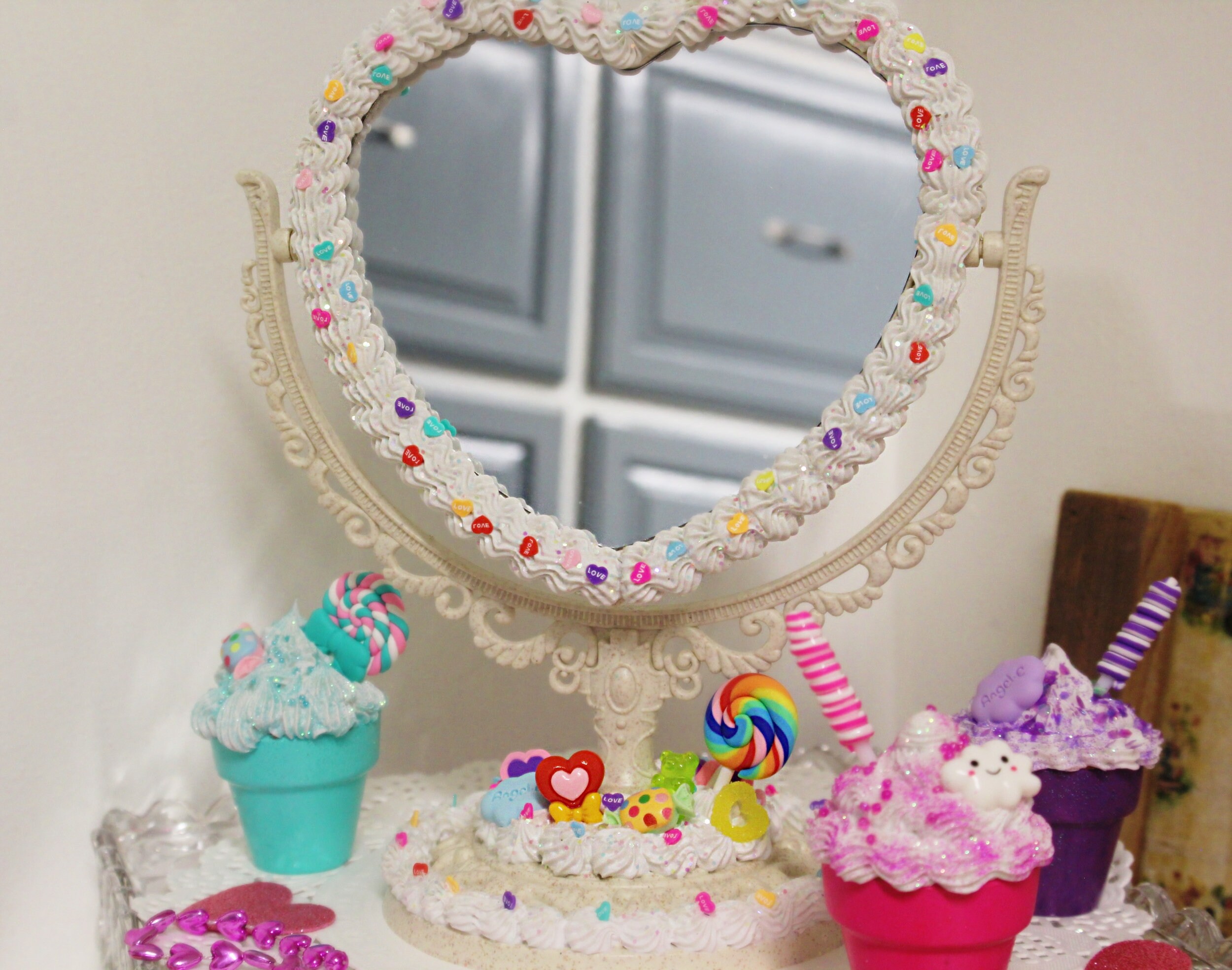 Rainbow Heart Mirror, Candy Mirror, Decoden Art, Fake Candy, Fake Bake ...
