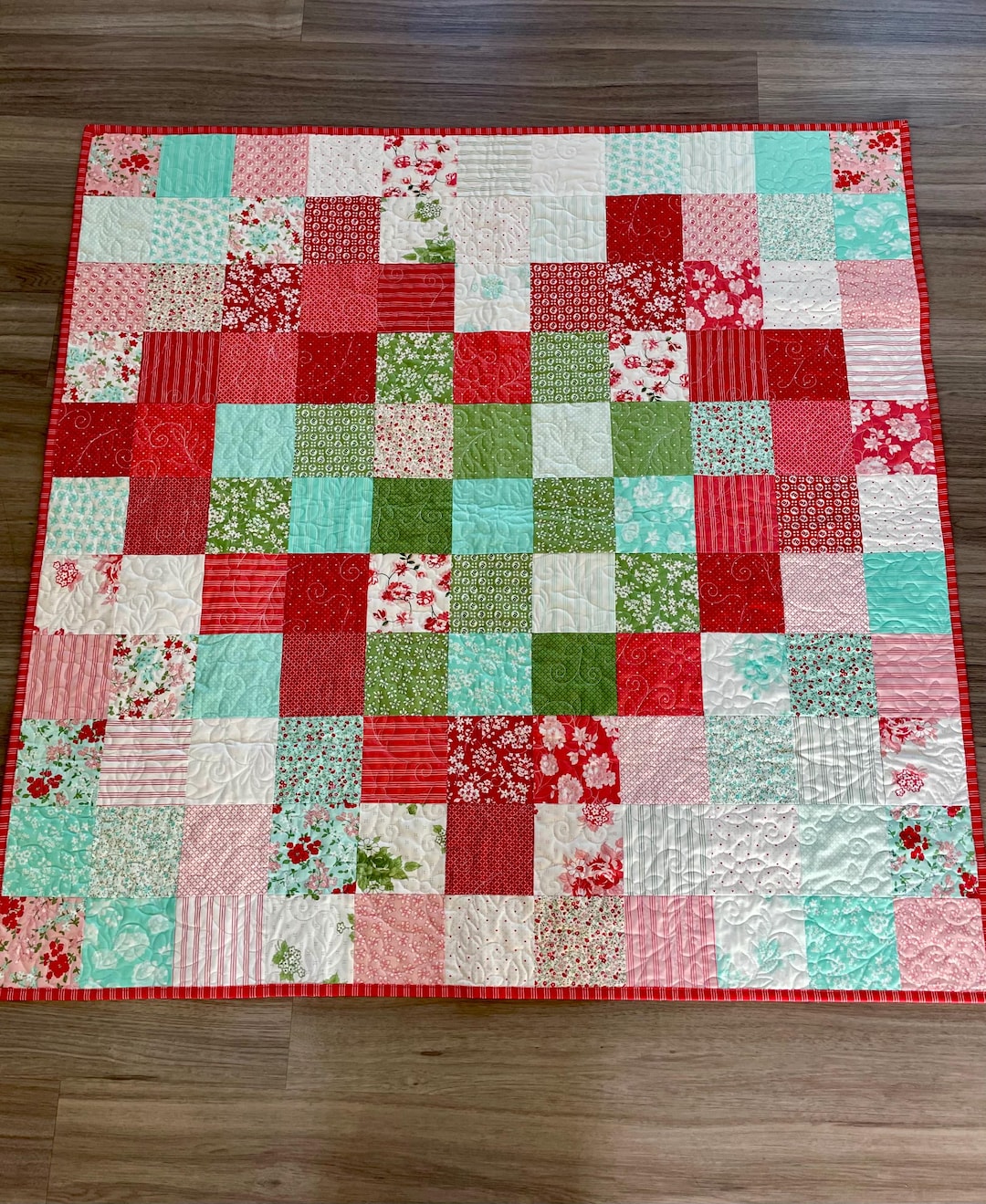 Handmade Patchwork Quilt - Heart Pattern in Vibrant Red, Green, Pink ...