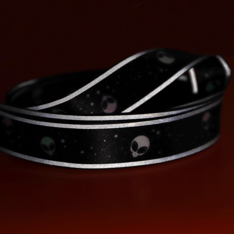 Aliens Reflective Lanyard - Etsy