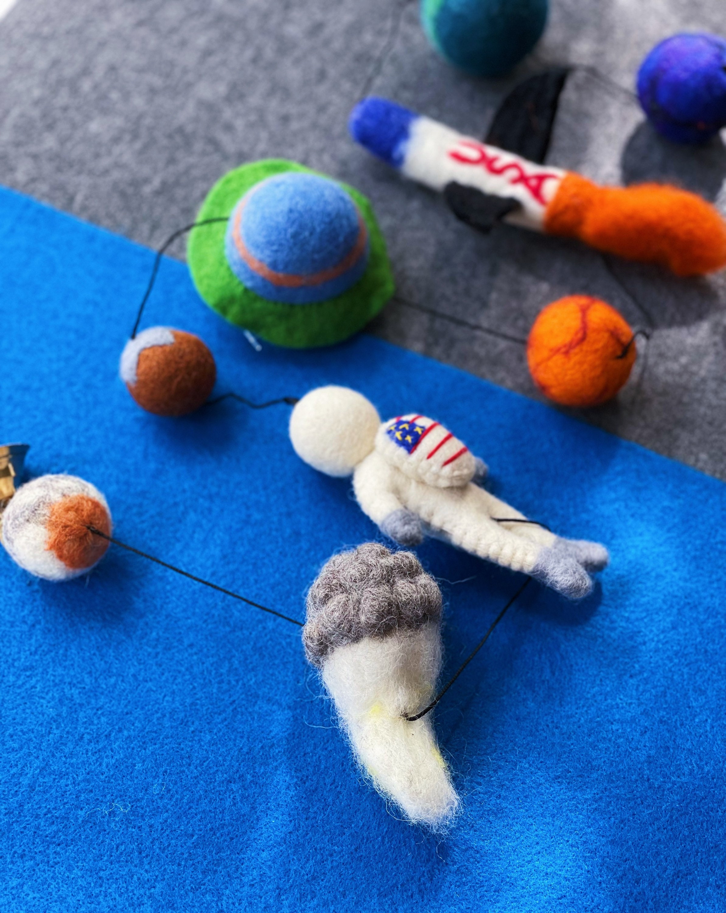 Space Wool Felt Garland | Astronaut Felt Garland | Solar System Garland ...