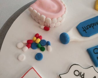 Lady Cake Topper - Etsy