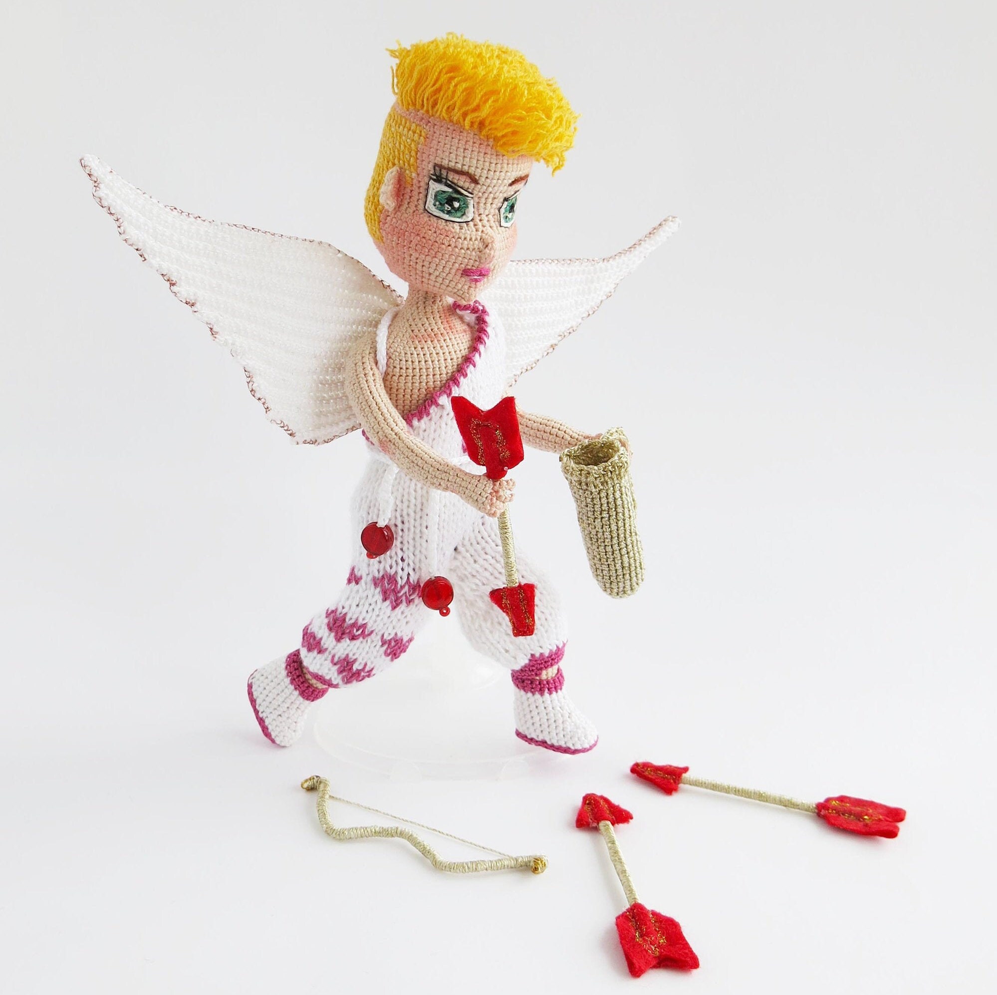 CUPID LOVE Valentine Cupid Pattern White and Red Crochet | Etsy