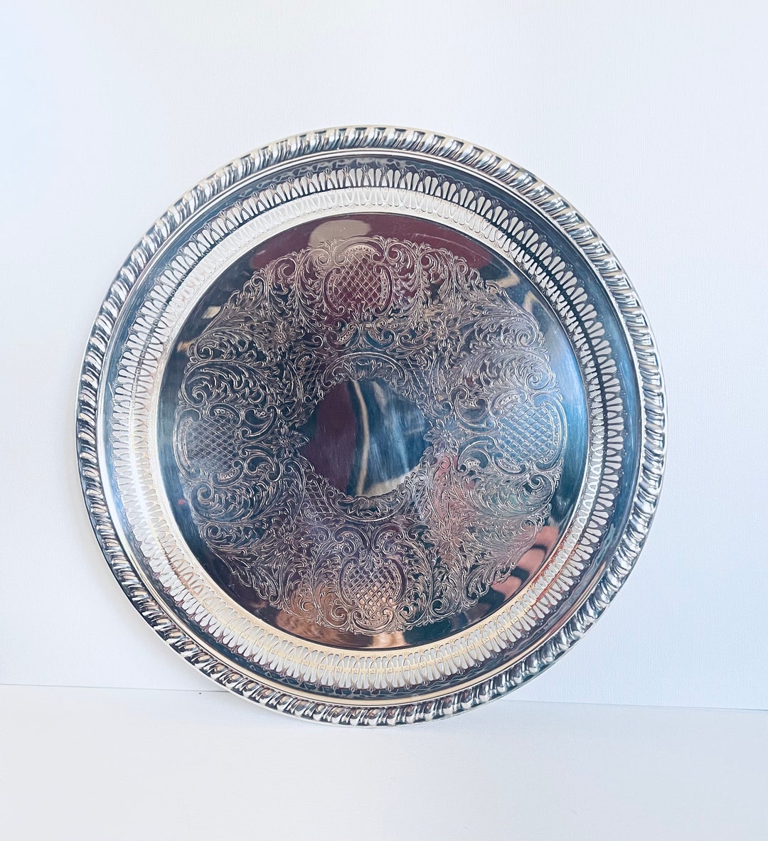 Vintage 1940’s Leonard Silverplate Round Serving Tray - Etsy