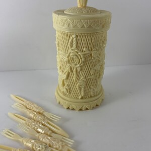 Vintage Faux Ivory Toothpick Holder Flower Plastic Appetizer Miniature ...