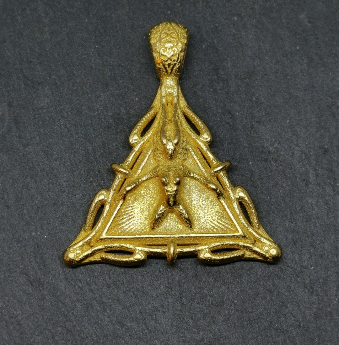 Magic_triangle.37.00 X 7.00 X 42 Mm Steel Polished Gold Plated - Etsy