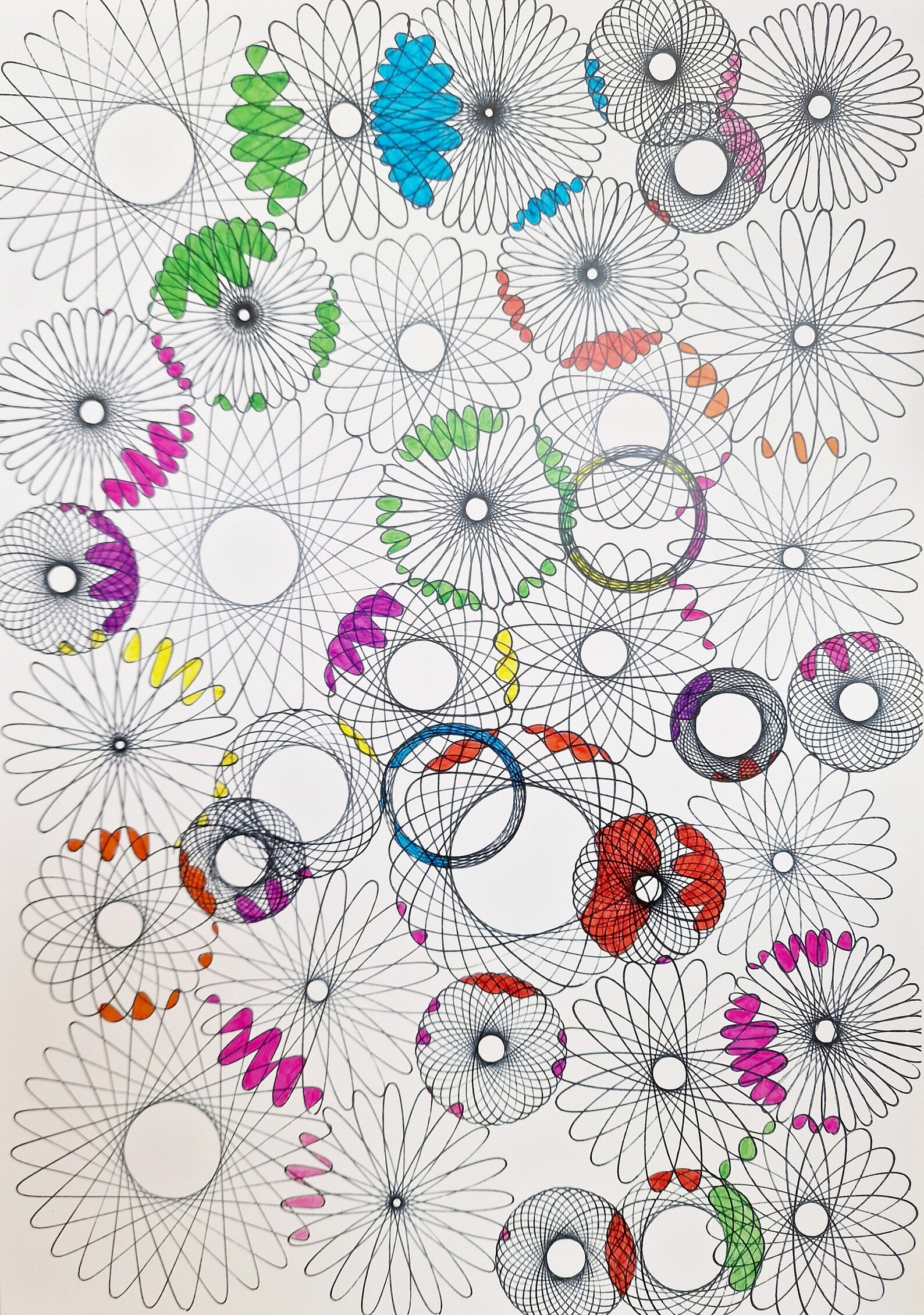 Spirograph Art. Black Spirographs With Edges Coloured in to Give an ...