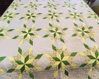 Yellow Star Quilt | Etsy