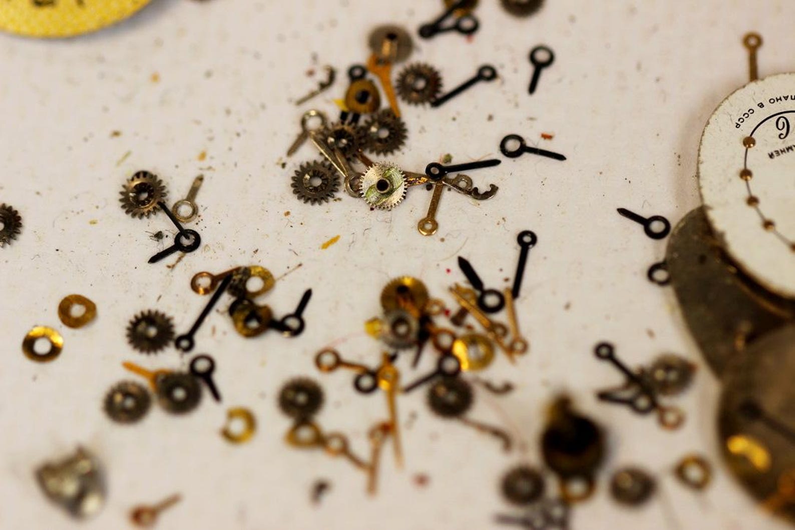 Vintage USSR Watch Parts – 102g Lot of Dials, Gears, Hands – Steampunk ...
