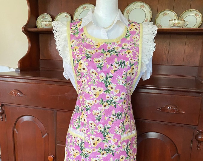 Vintage Apron, Retro Apron, Full Coverage Apron, 1960-1970 Apron, Pink ...