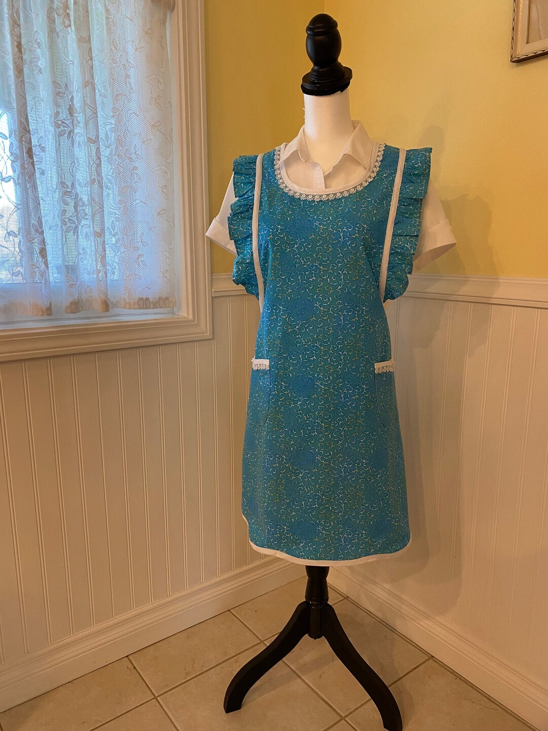 1960 Vintage Full Coverage Apron, Blue Floral Print Apron, Apron With ...