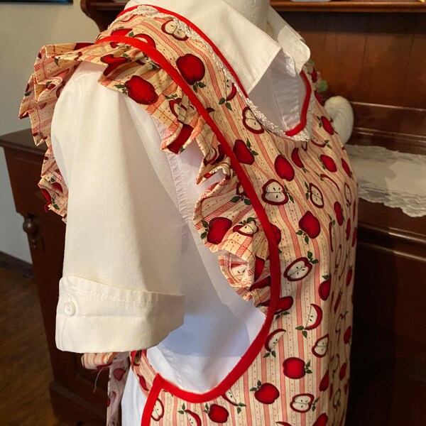 Red Apple Print - Etsy