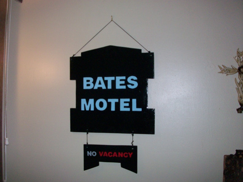 Bates Motel Sign - Etsy