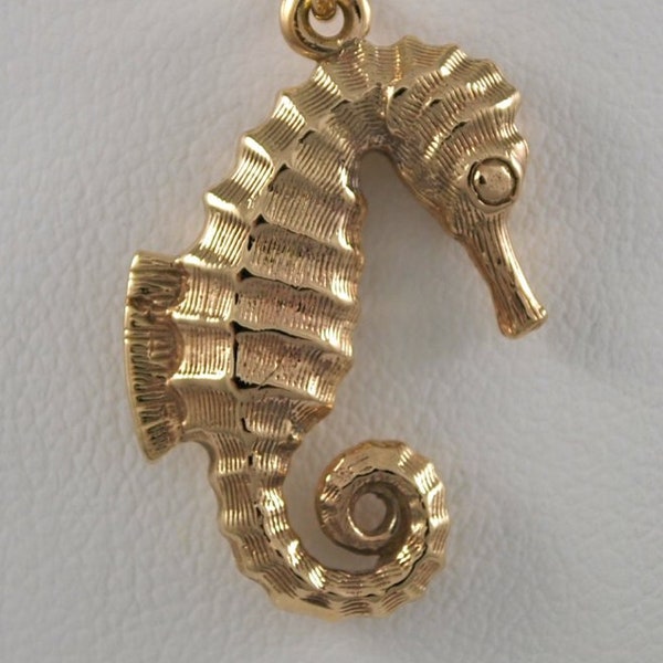 Seahorse Charm - Etsy