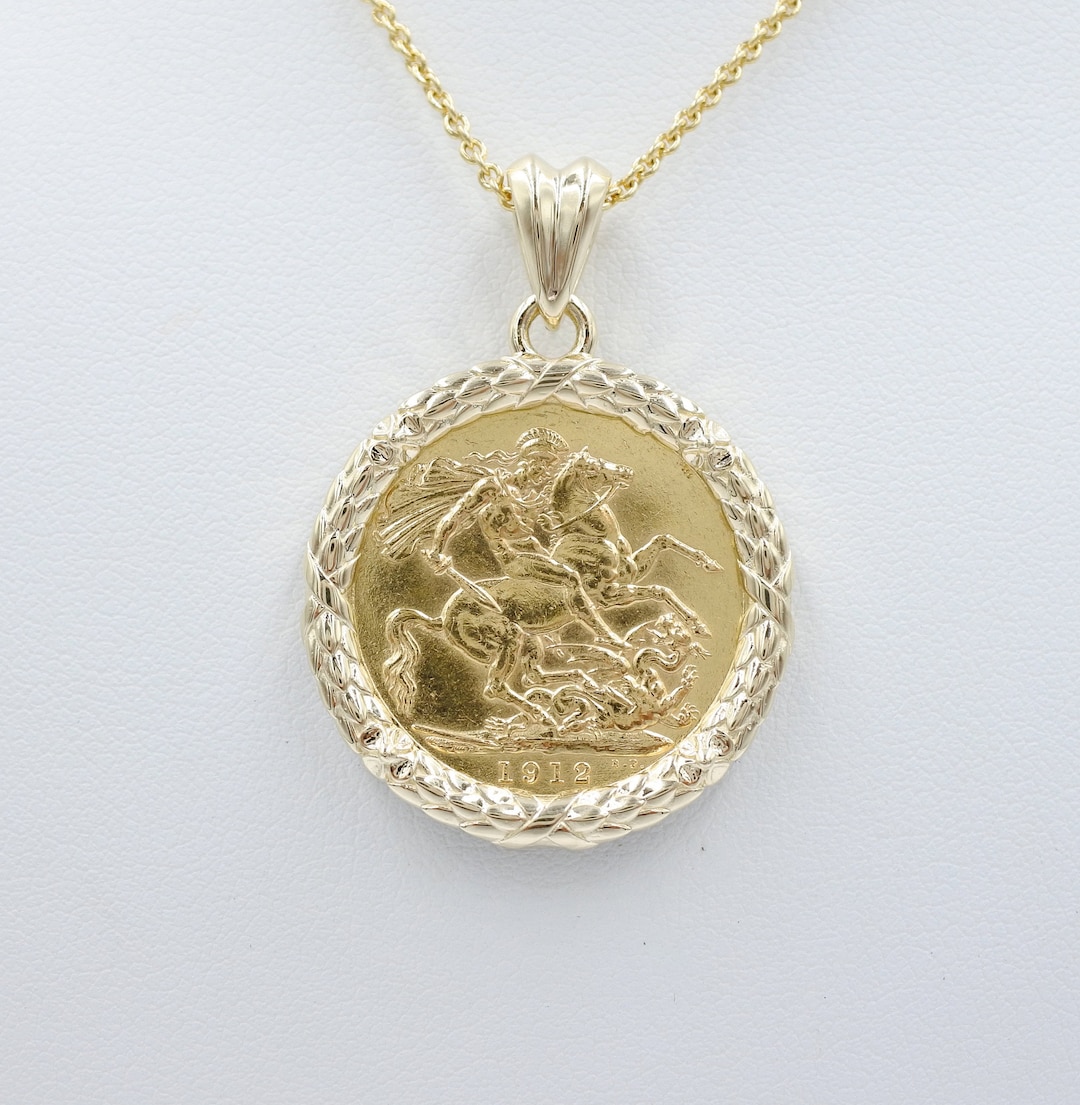 22CT Gold Sovereign Coin Pendant - Etsy