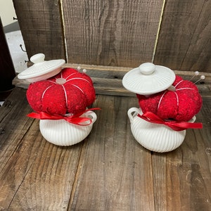 Toadstool Pin Cushion - Etsy