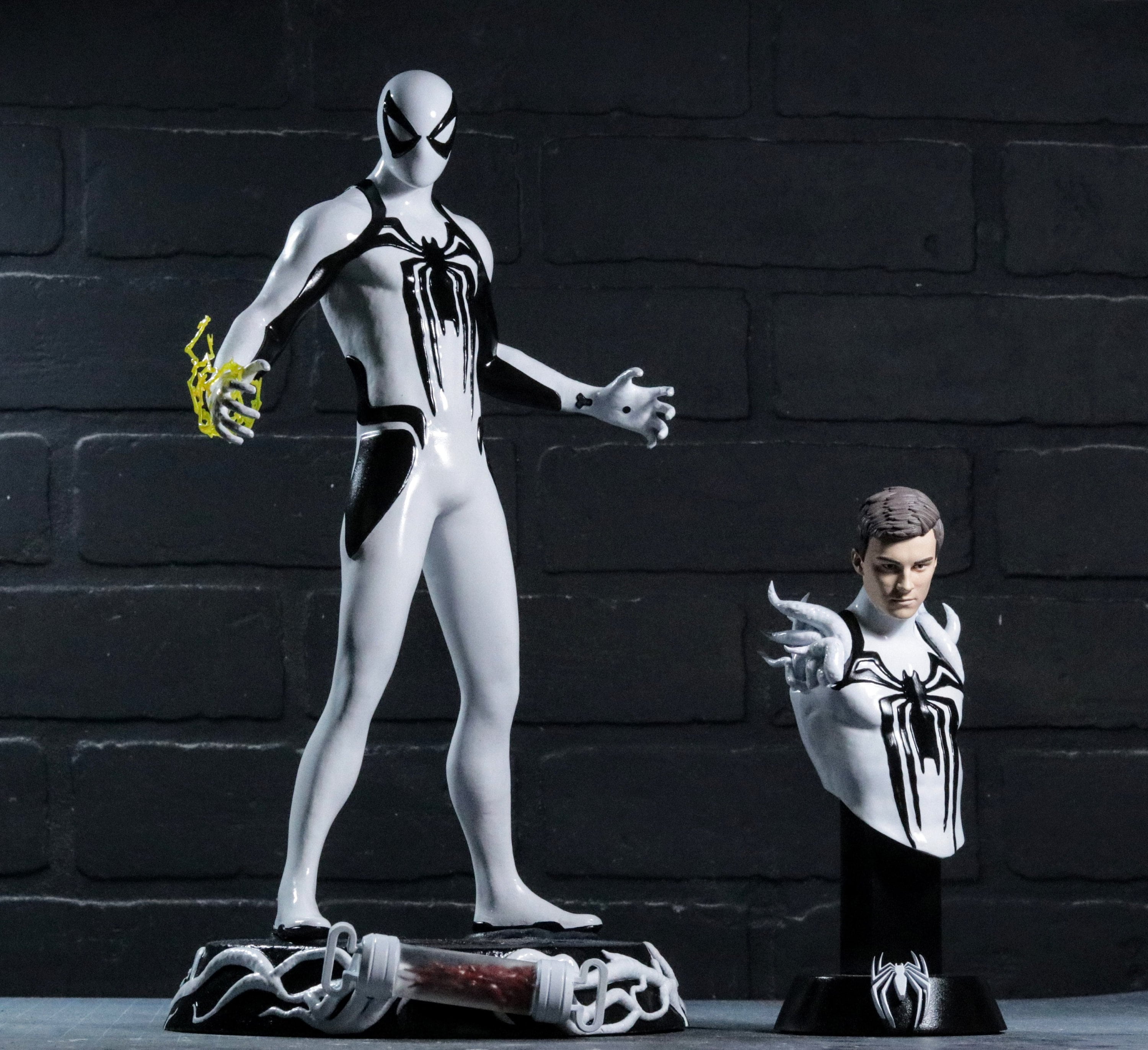 Anti Venom And Spiderman