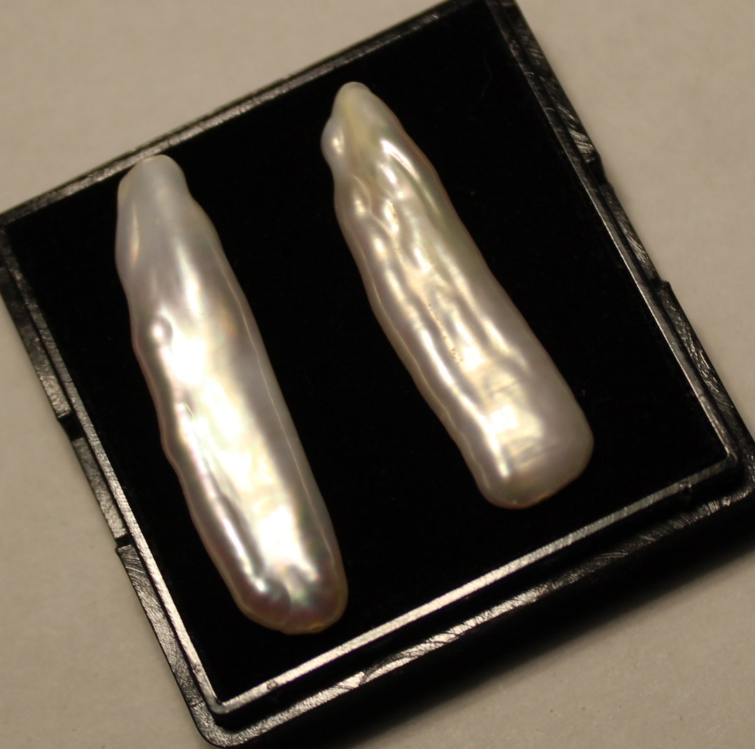 Pair of LAKE BIWA FRESHWATER Pearls Large Size Natural Color Unique ...