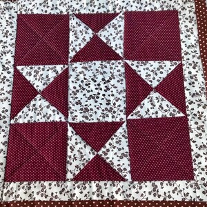 Hand Quilted Vintage Calico Table Runner, Centerpiece Mat, Retro ...