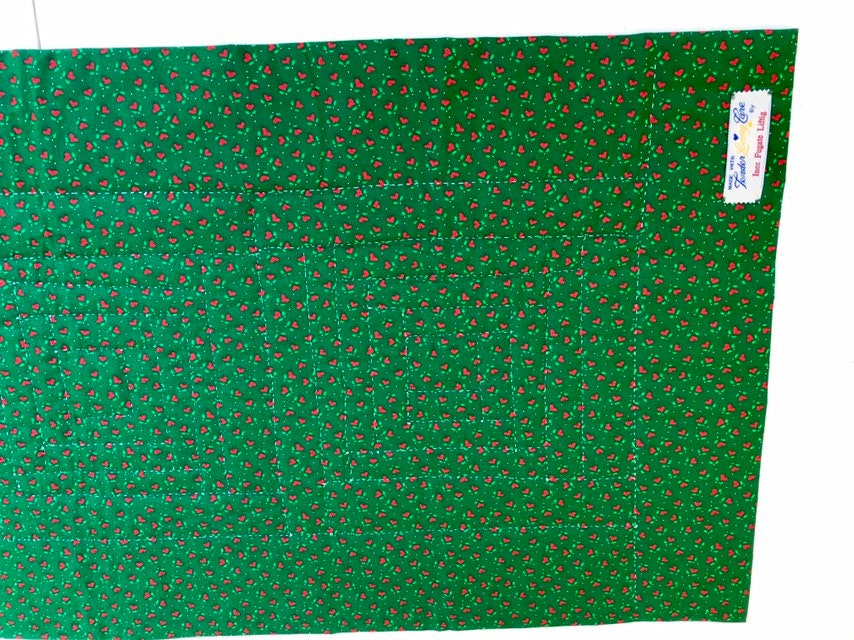 HAND QUILTED Log Cabin Christmas Table Runner, Classic Country ...