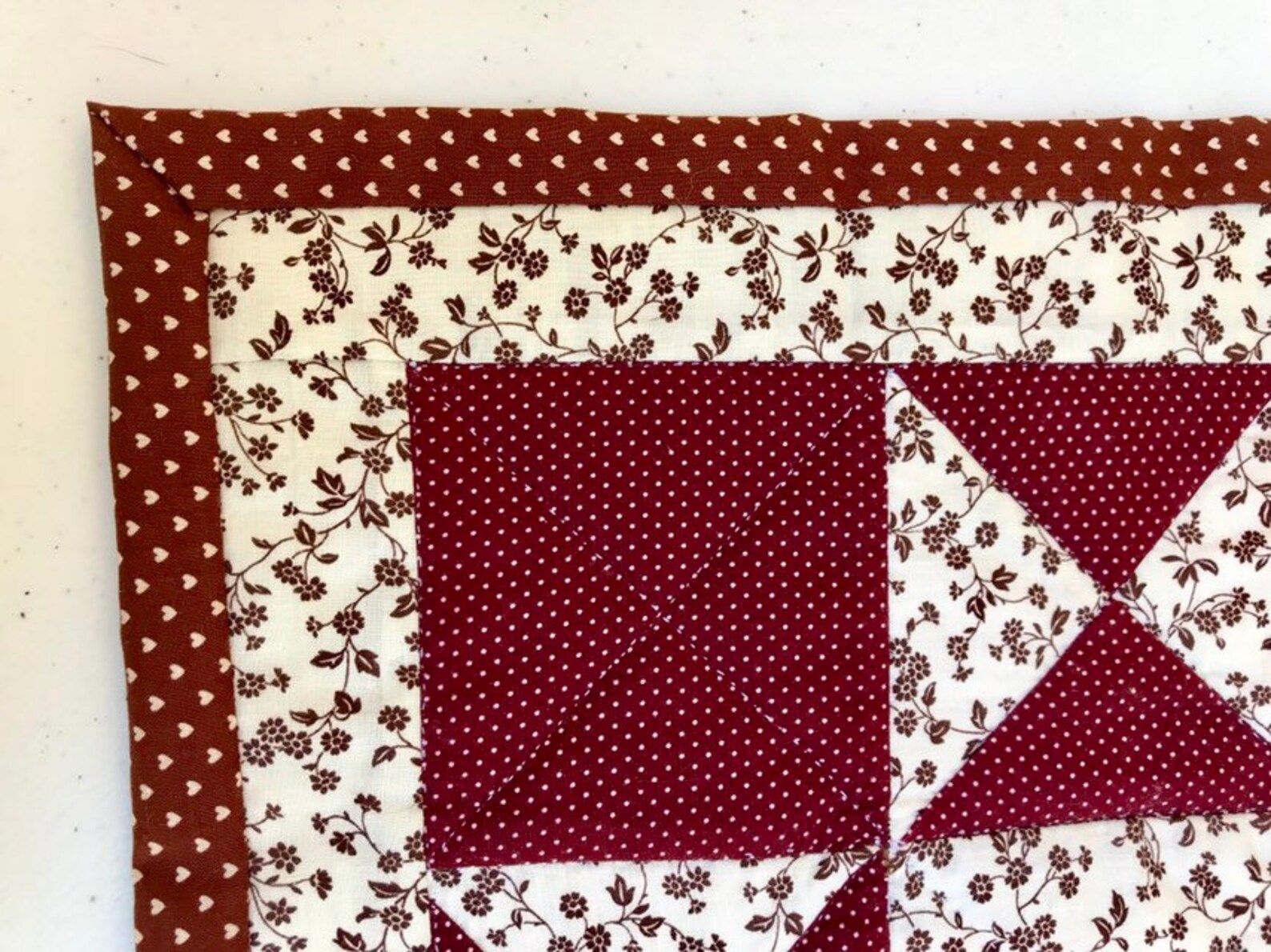 Hand Quilted Vintage Calico Table Runner Centerpiece Mat - Etsy