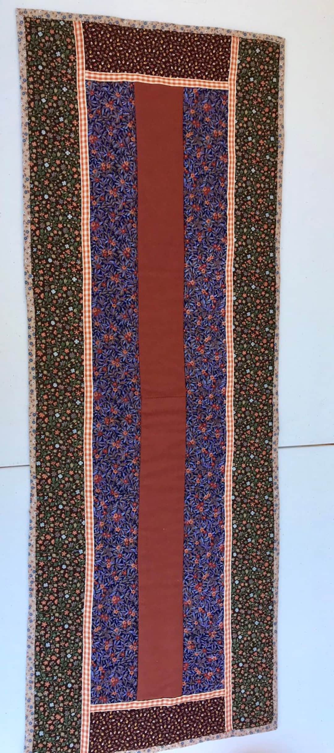 Autumn Table Runner, Perfect for Thanksgiving and Fall Decorating, Made ...