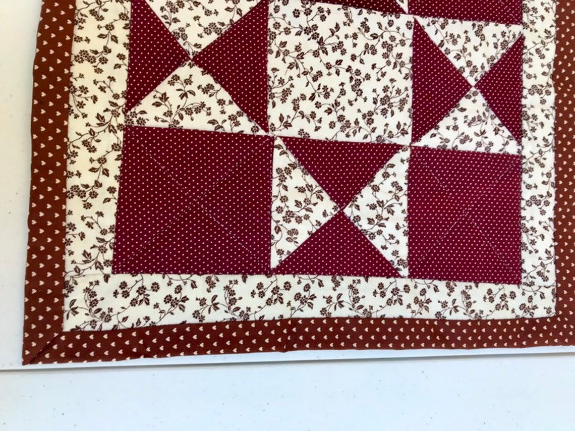 Hand Quilted Vintage Calico Table Runner Centerpiece Mat - Etsy