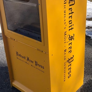 Detroit Free Press Vinyl Record Stand Newspaper Box - Etsy