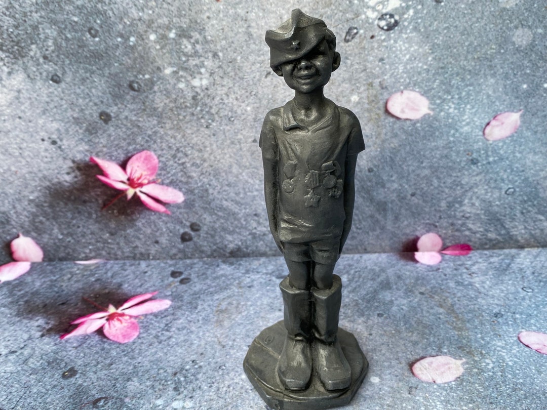 Soviet Statue Young Soldier With Medals Volgograd Figurine Statuette ...
