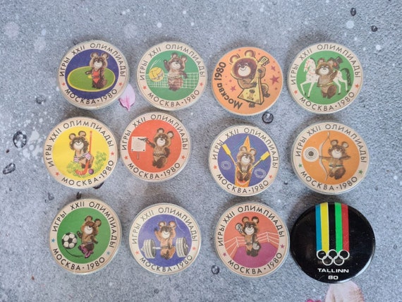 Soviet Badges 12 Pins Olympic Bears Olympia 80 - Etsy