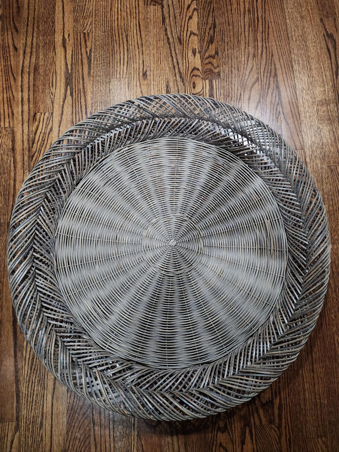 Vintage Basket Weave Wall Hanging Wire Frame Gray Diameter 32x4in Deep ...