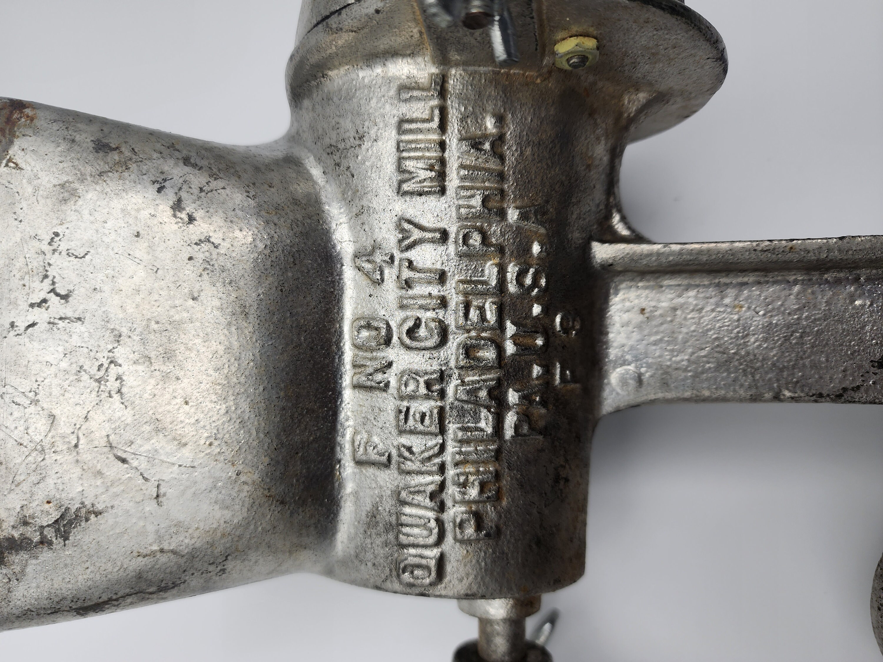 Quaker City Mill Corn Grain Hand Crank Mill Machine Grinder ...