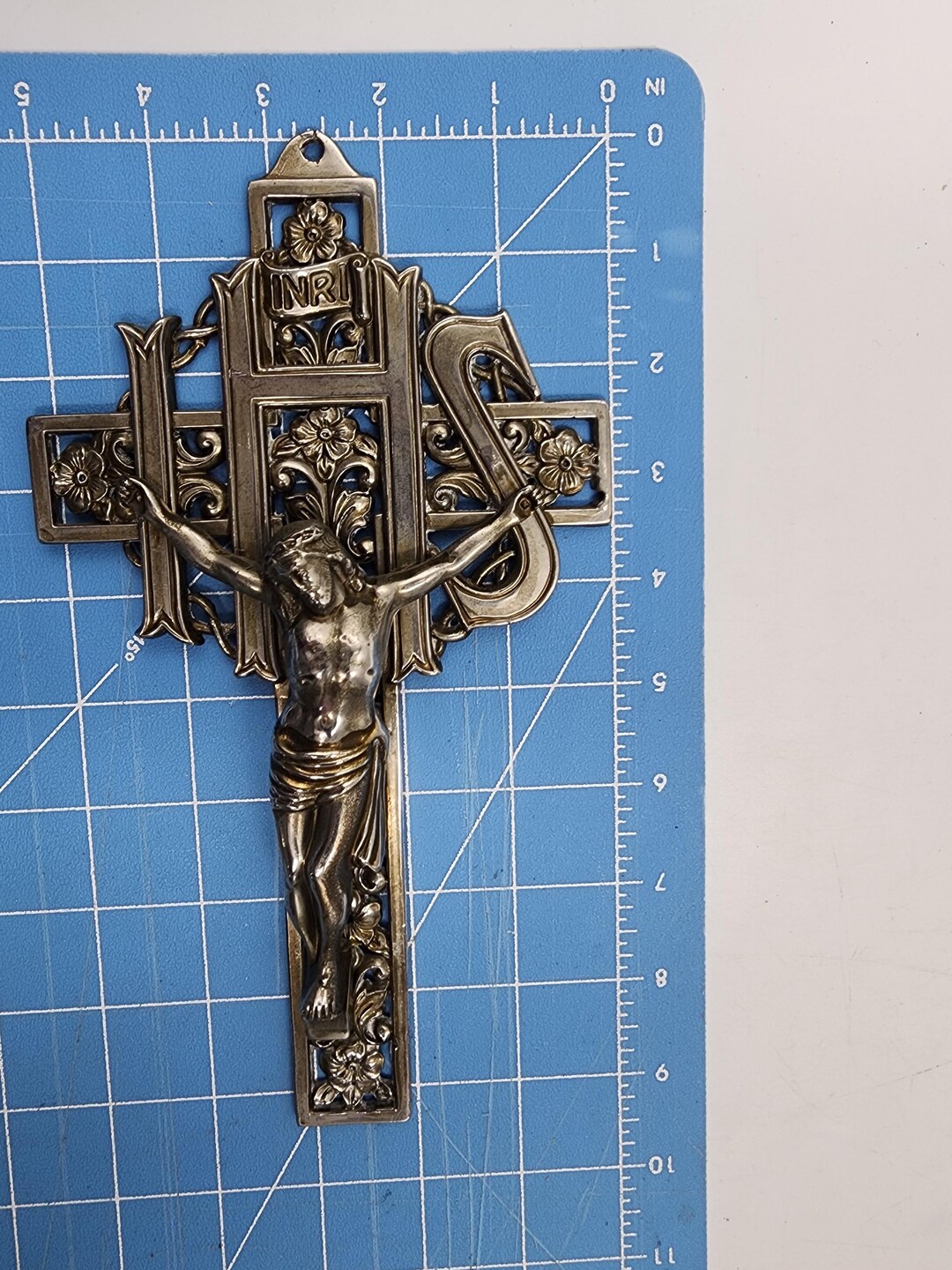 B.C.H Mfg Co Bridgeport Cross Design Jesus Christ Crucifixion Crucifix ...