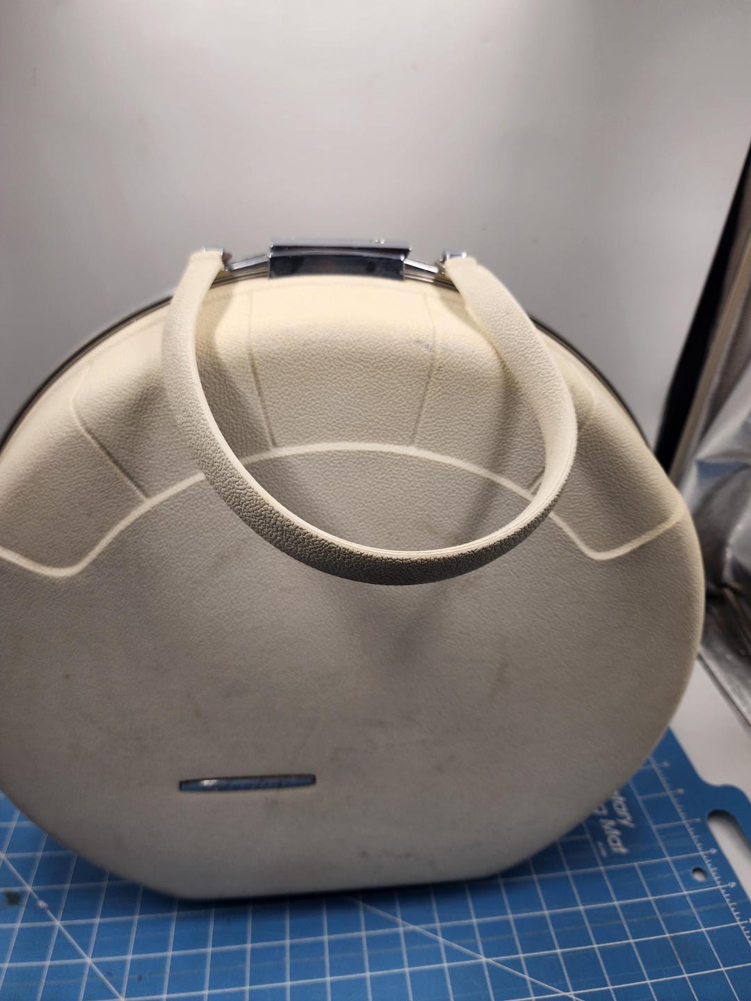 Vintage Mid Century Modern Starflite Round Suitcase With Straps 1960s ...