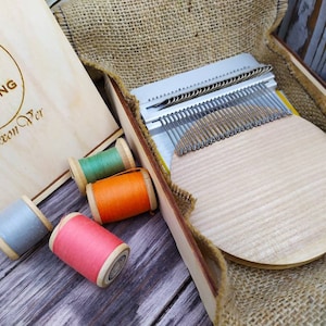 Speedweve 28 Hooks - Small Loom - Easy Darn - Weaving Loom - Darning ...