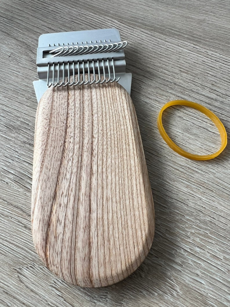 Speedweve Darning Loom: 14 Hook Weaving Tool With Enlarged Platform - Etsy