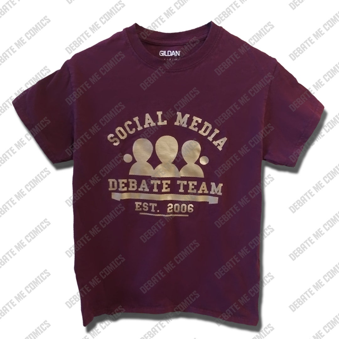 T-shirt Social Media Debate Team - Etsy