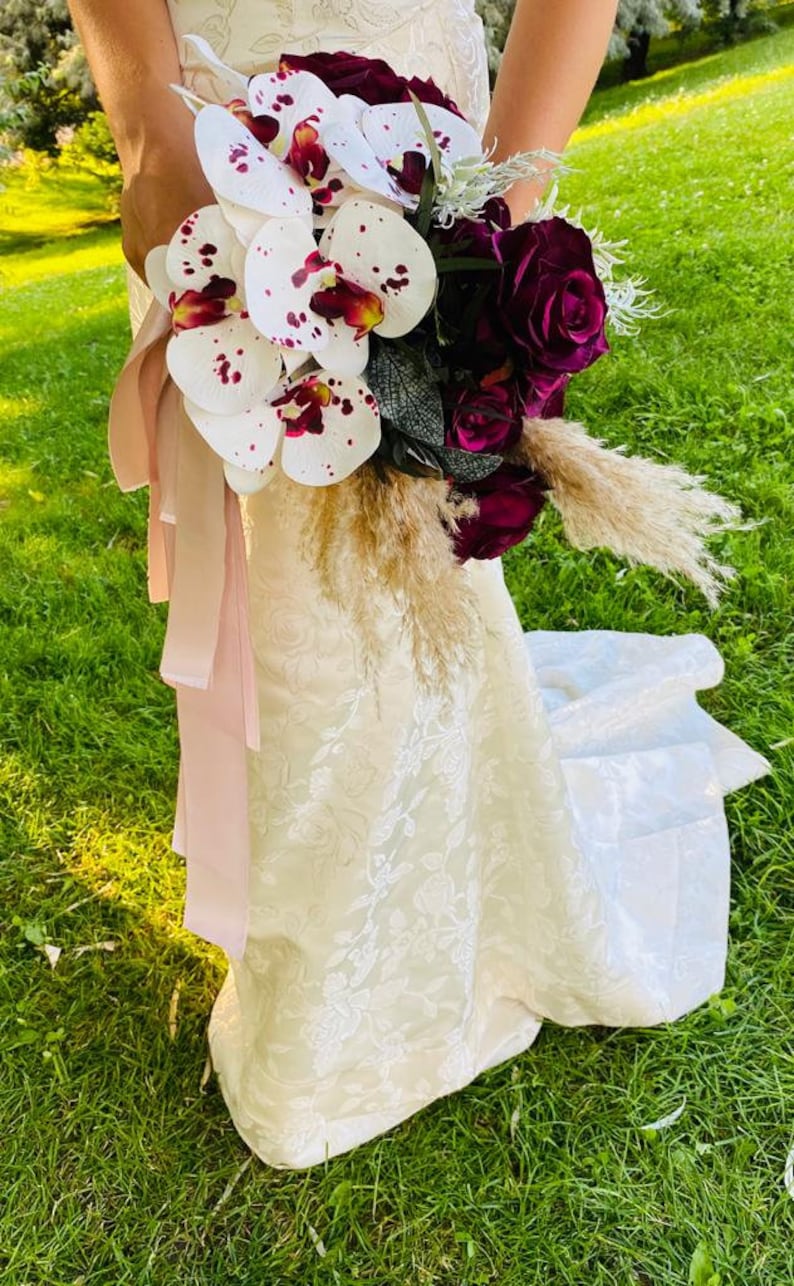 Cascade Wedding Bouquet Burgundy Bridal Bouquet Pampas Grass - Etsy Cascade Wedding Bouquet Burgundy Bridal Bouquet Pampas Grass - Etsy