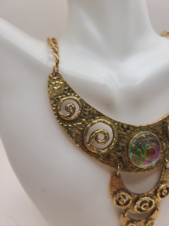 Vintage Tiered Gold Tone Hobe Necklace - Gem