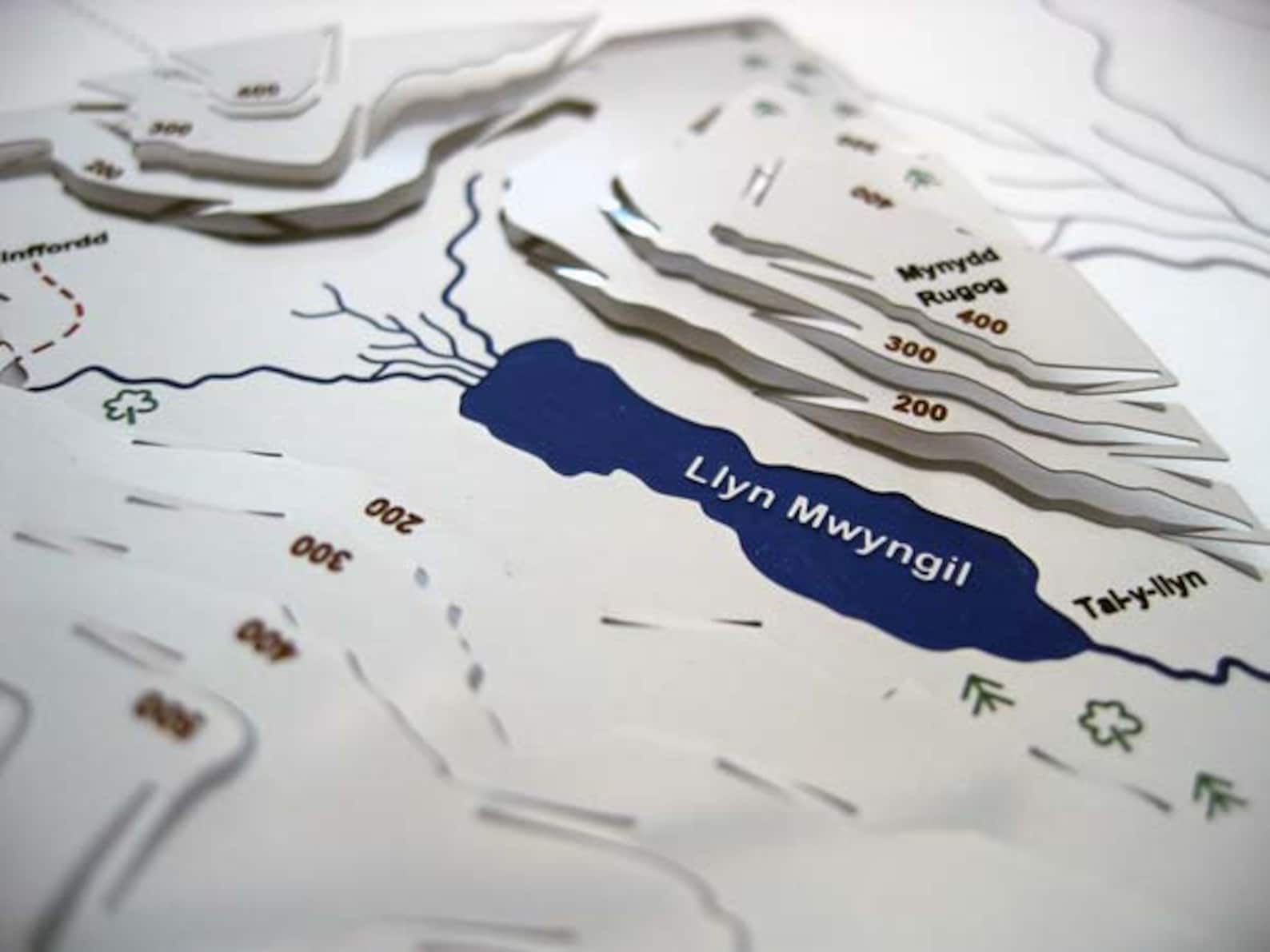 Cadair Idris Wapenmap : Hand Painted Stainless Steel Contoured Map ...