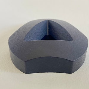 Horizon Cube Stand – Cube Display Stand in Solid Black Nylon - Etsy