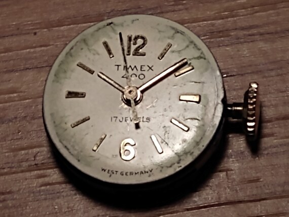 TIMEX 400 Ladies 17 Jewels Wristwatch. Analog Dial. H… - Gem