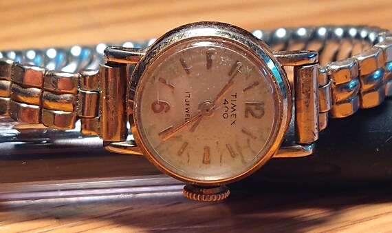 TIMEX 400 Ladies 17 Jewels Wristwatch. Analog Dial. H… - Gem