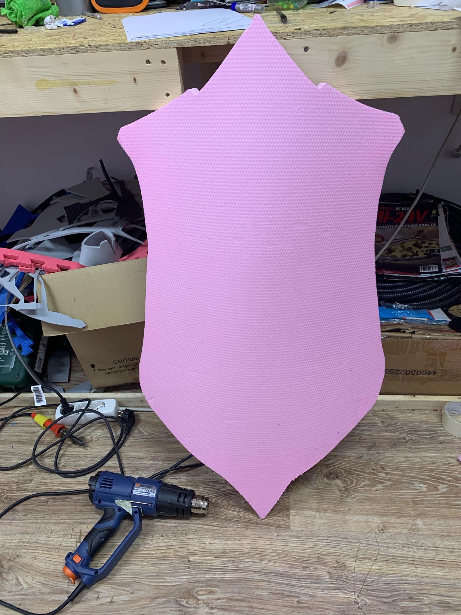 World of Warcraft Honorbound Shield template Pepakura files | Etsy