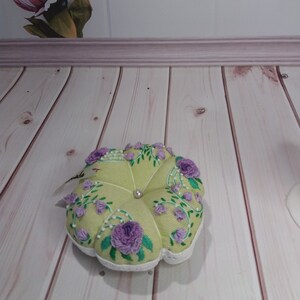 Handmade Needle Holder Roses and Bells,sewing Organizer,vintage Style ...