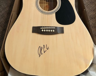 Luke Combs Signed Black Acoustic Guitar - Etsy
