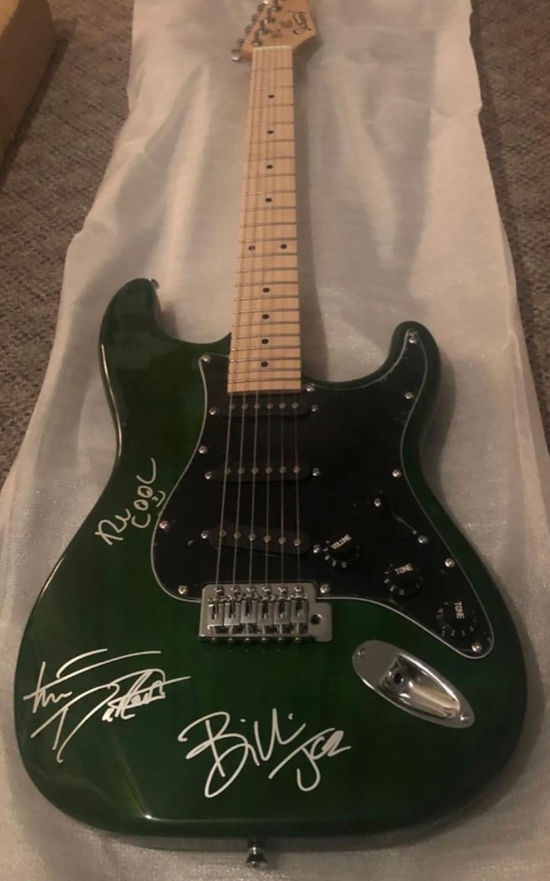 GREEN DAY Signed AUTOGRAPHED Full Size Guitar - Etsy